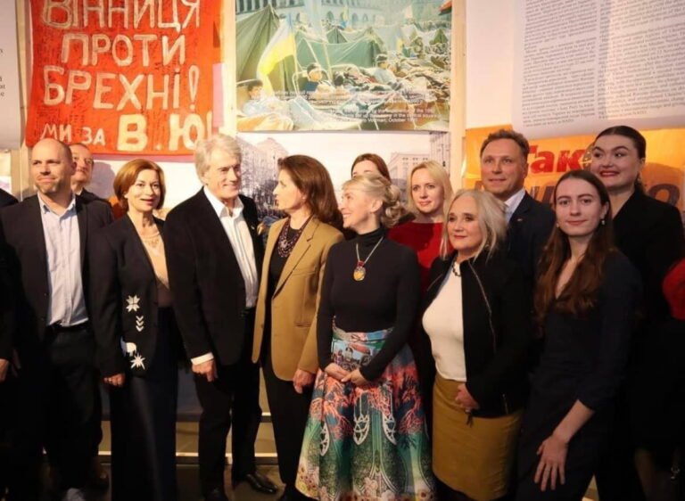 Помаранчева революція - історія, значення та наслідки для України